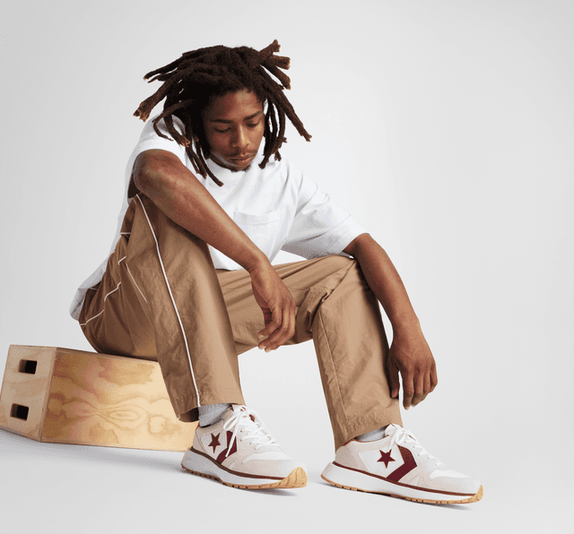 Omni Trainer Egret/Vintage White/Park Red A13374C