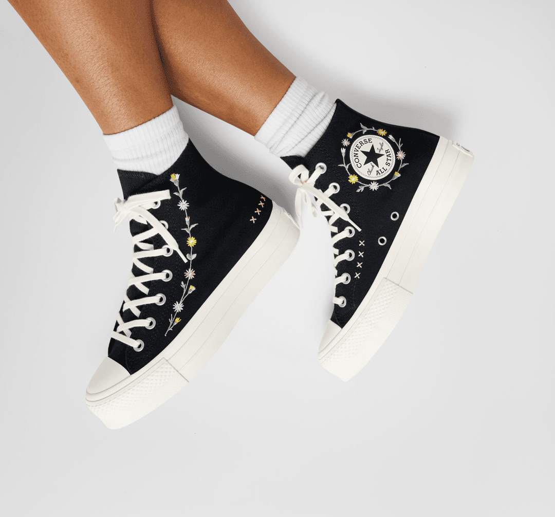 Chuck Taylor All Star Lift Floral Embroidery Black/Egret/Flamingo Fade ...